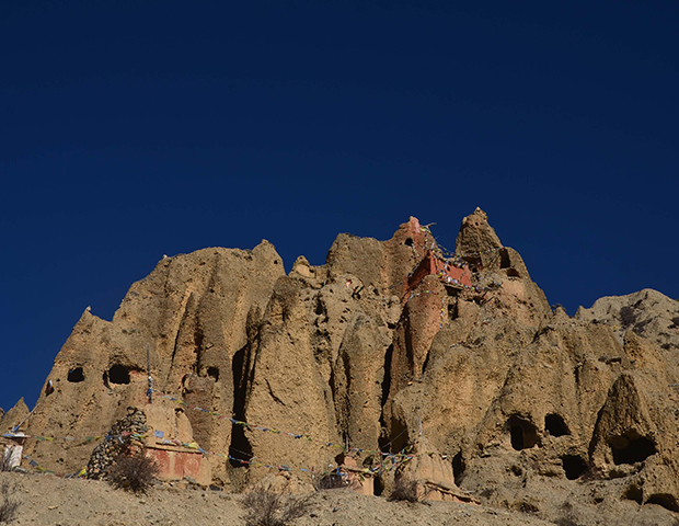 The Sky Caves Of Upper Mustang. | HoneyGuide